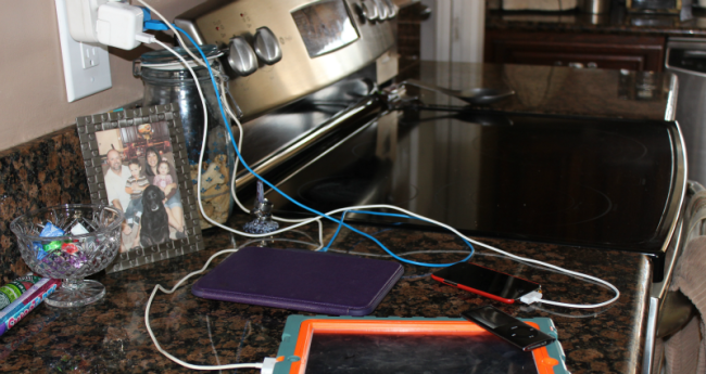 DIY: Simple Tablet Charging Station - Balancing The Chaos